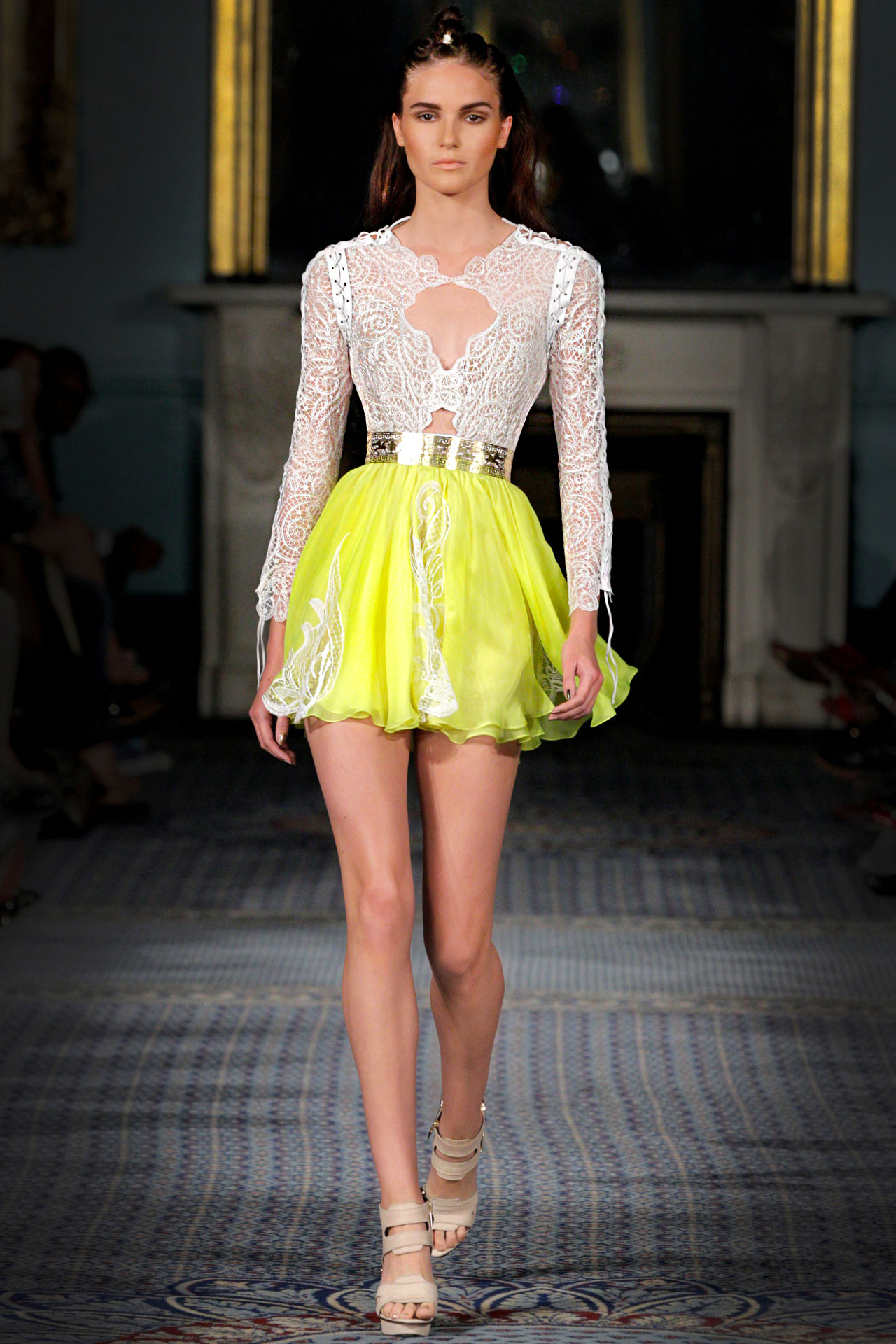 RUNWAY LOOKS - SPRING / SUMMER 2015 - Collections