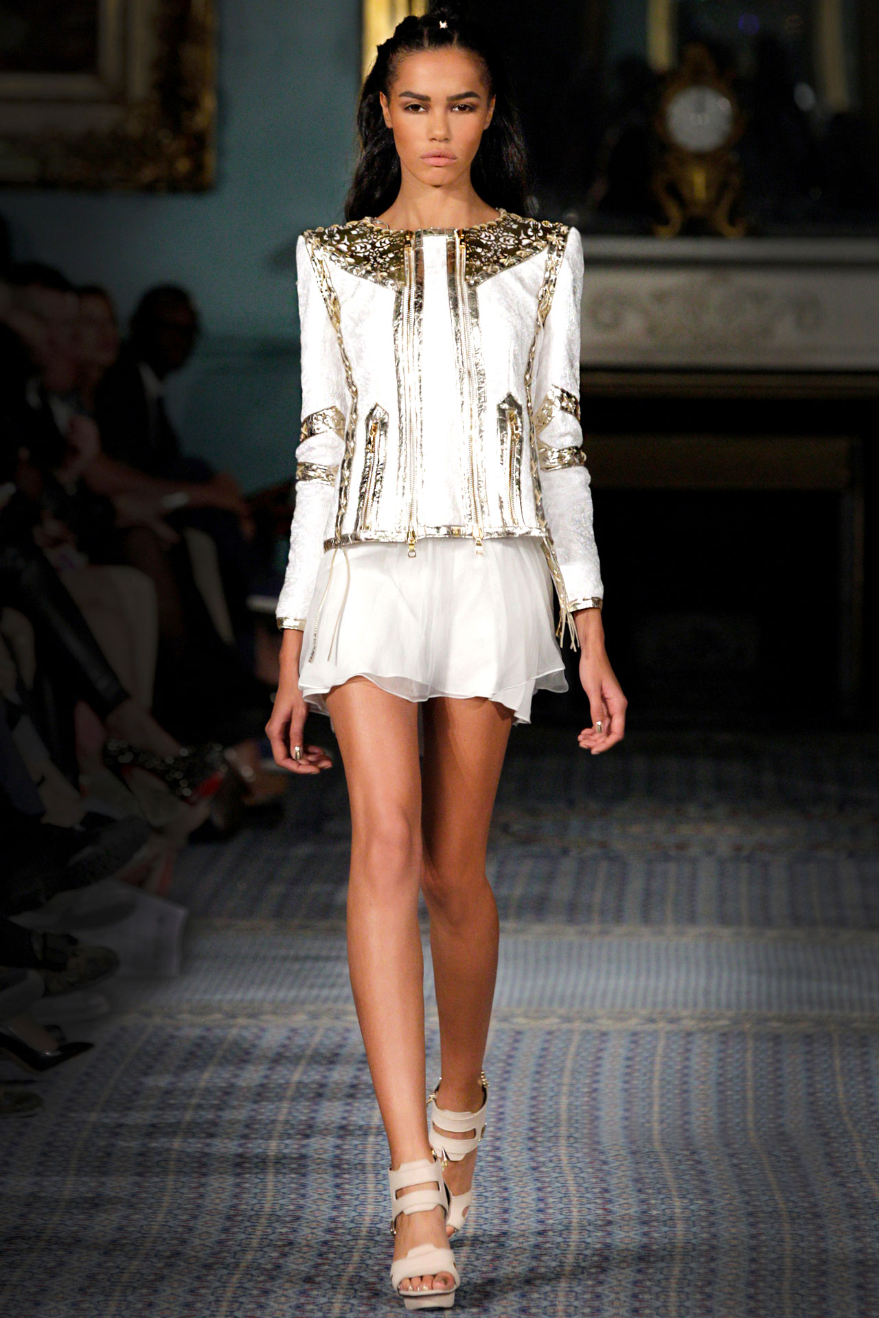 RUNWAY LOOKS - SPRING / SUMMER 2015 - Collections